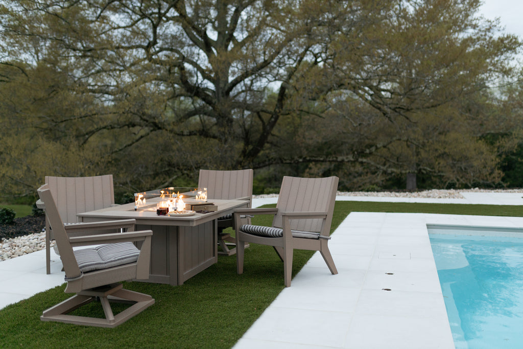 Mayhew Chat Swivel Rocker – Heartland-Amish